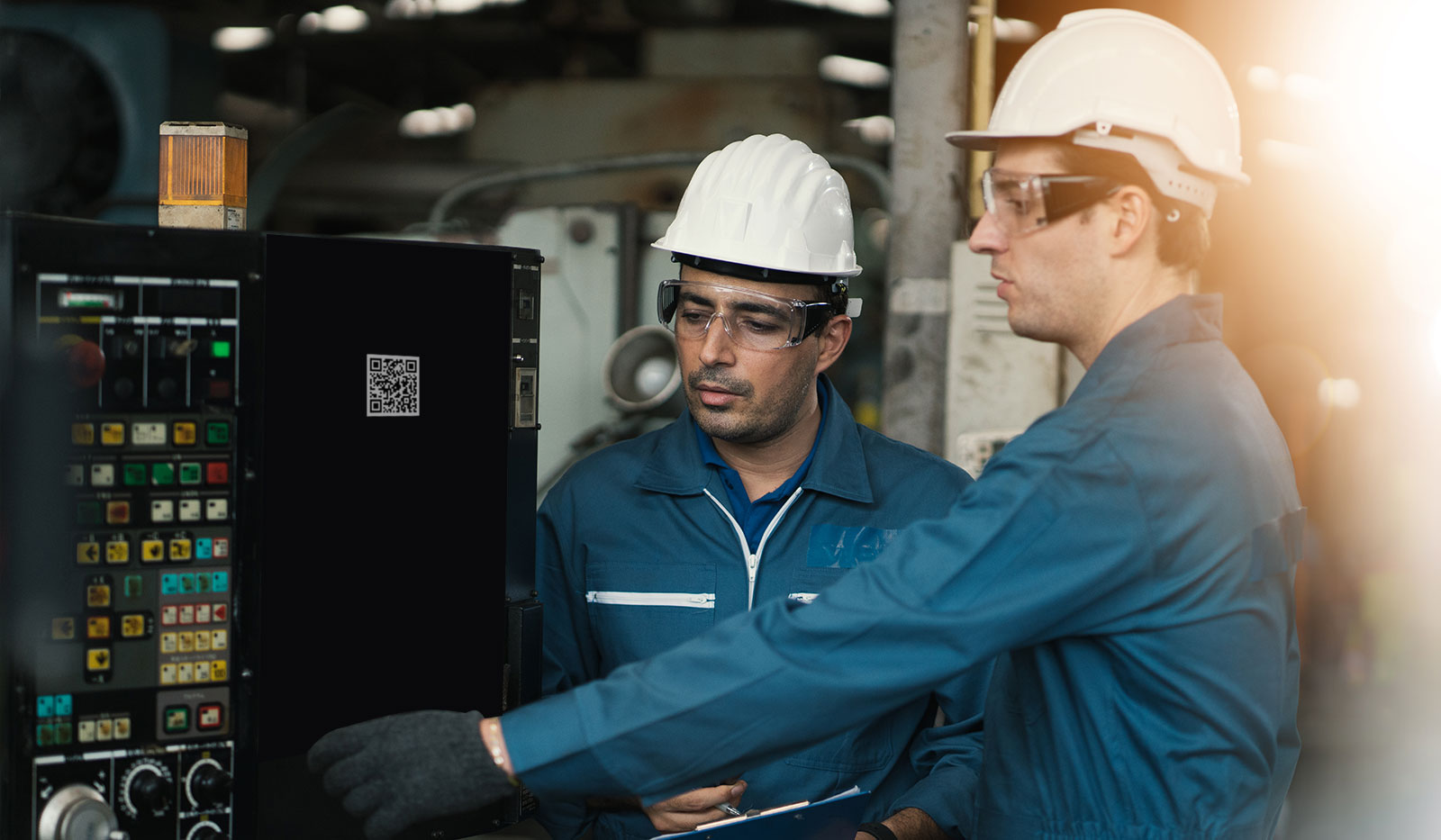 Adesivo com QR Code na indústria: entenda como ele pode ajudar